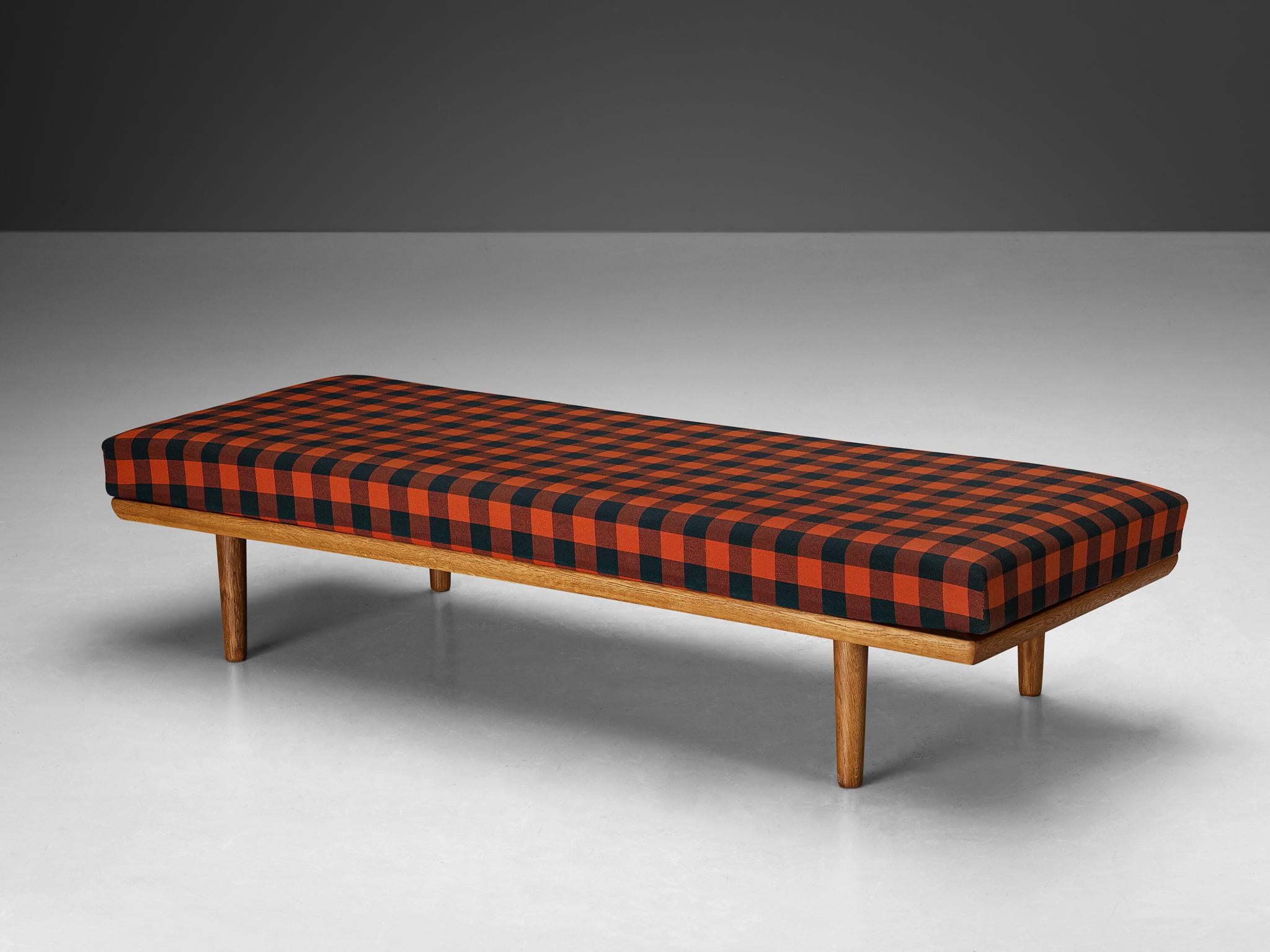 Scandi daybed store